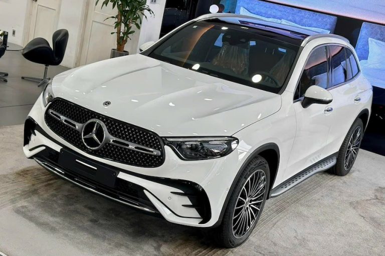 Mercedes-Benz GLC 300 AMG 2025 Giá Xe, Thông Số, Khuyến Mại